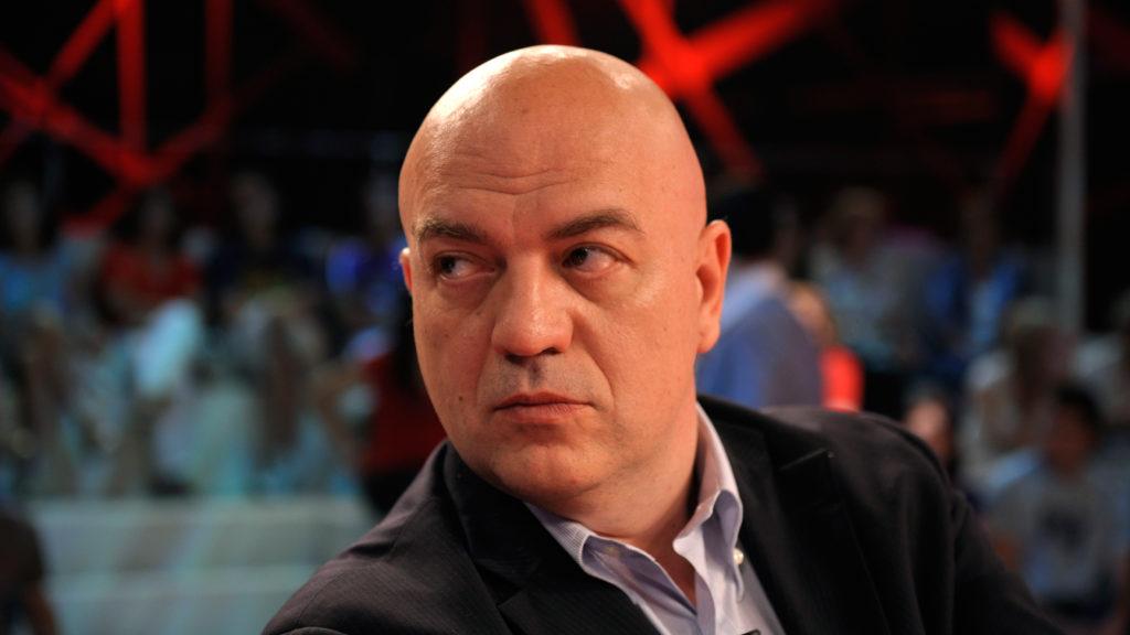 MARCO RIZZO FURIOSO IN PIAZZA "Governo di Mario Draghi è l'economia che ...