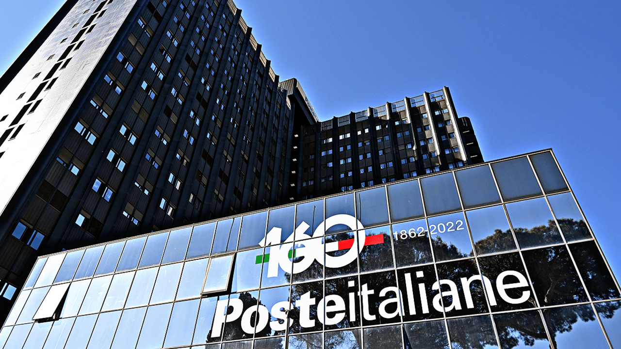 Poste Italiane verso il baratro della privatizzazione: smantellare non ...