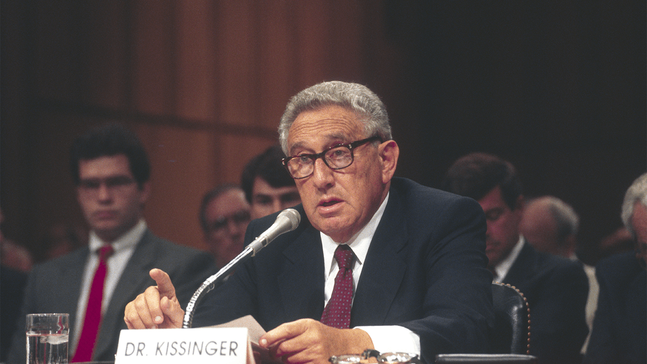Da Dulles a Schwab, passando per Kissinger: una rete di potere rimasta ...