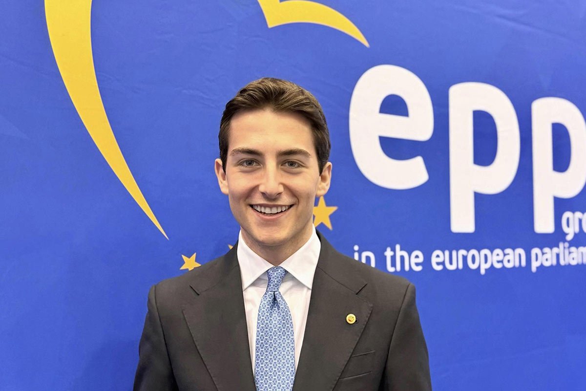 Il "leaderino" di Forza Italia fa la guerra a Vannacci Capezzone: "Ha ...